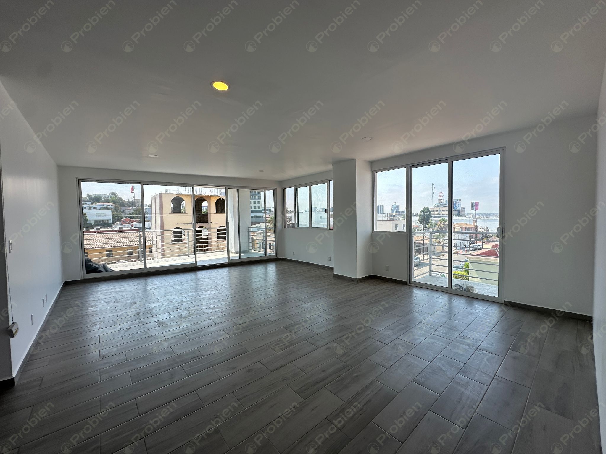 Local Comercial en Renta en La Cacho – 145 m² en Edificio Nuevo con Valet Parking en Tijuana ...