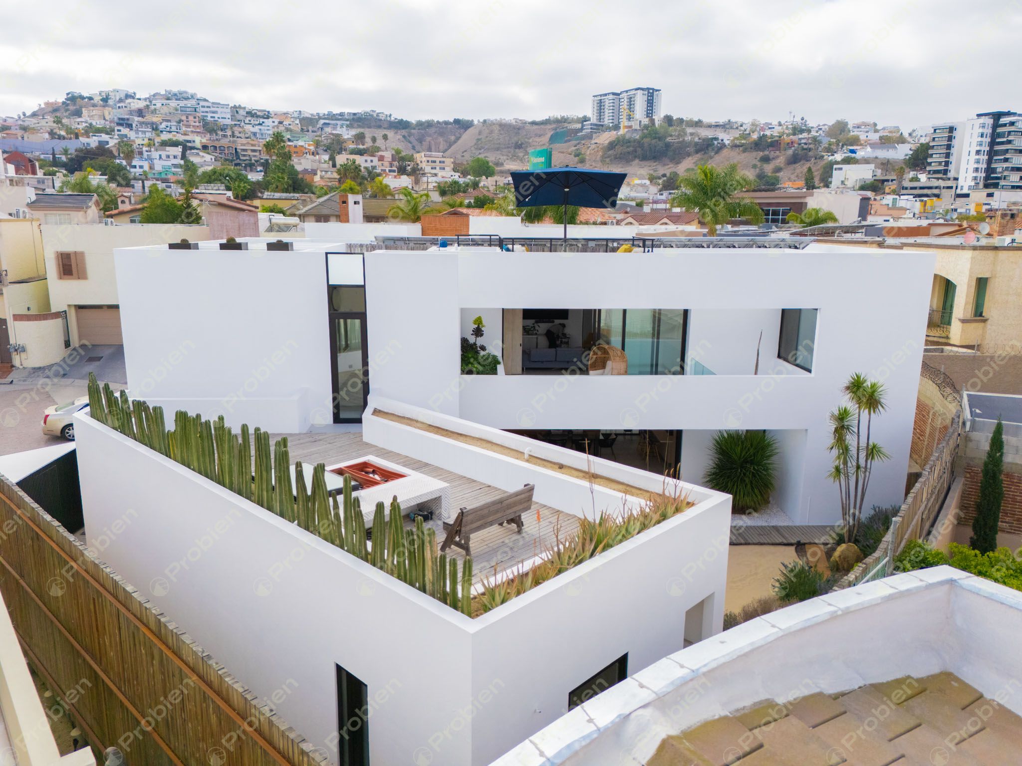 Casa en Venta en Fraccionamiento Exclusivo en Puerta de Hierro en ...